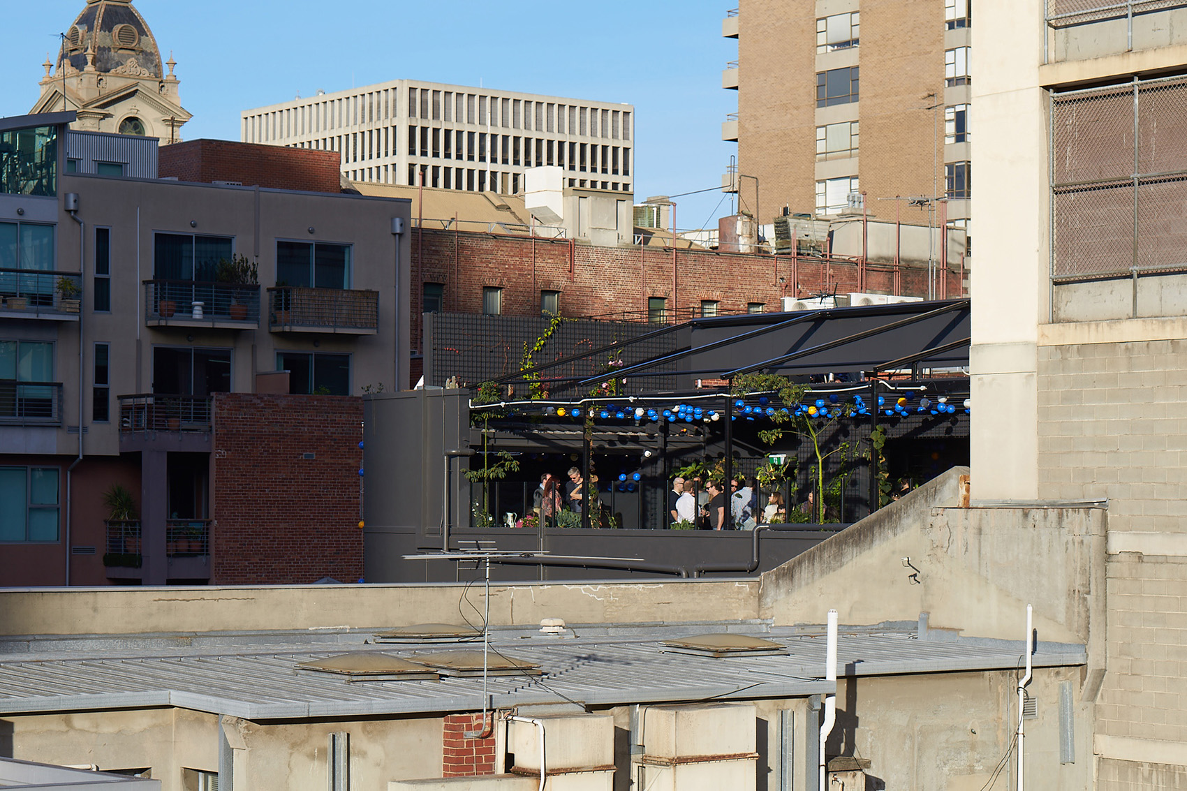 Loop Roof Top Bar – Meyers Place – MRU